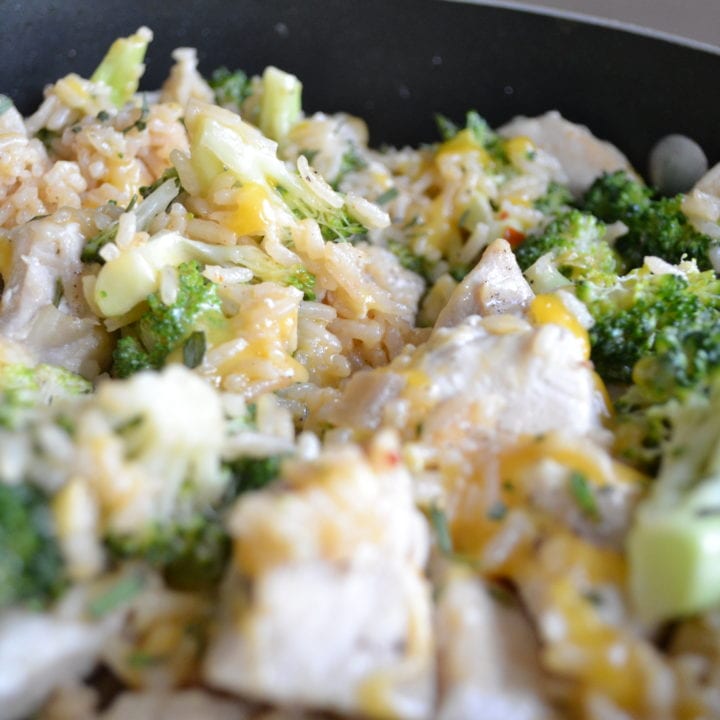 Cheesy Broccoli, Chicken, and Rice - Sarcastic Cooking