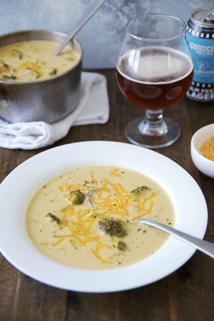 Broccoli Beer Cheese Soup - Sarcastic Cooking