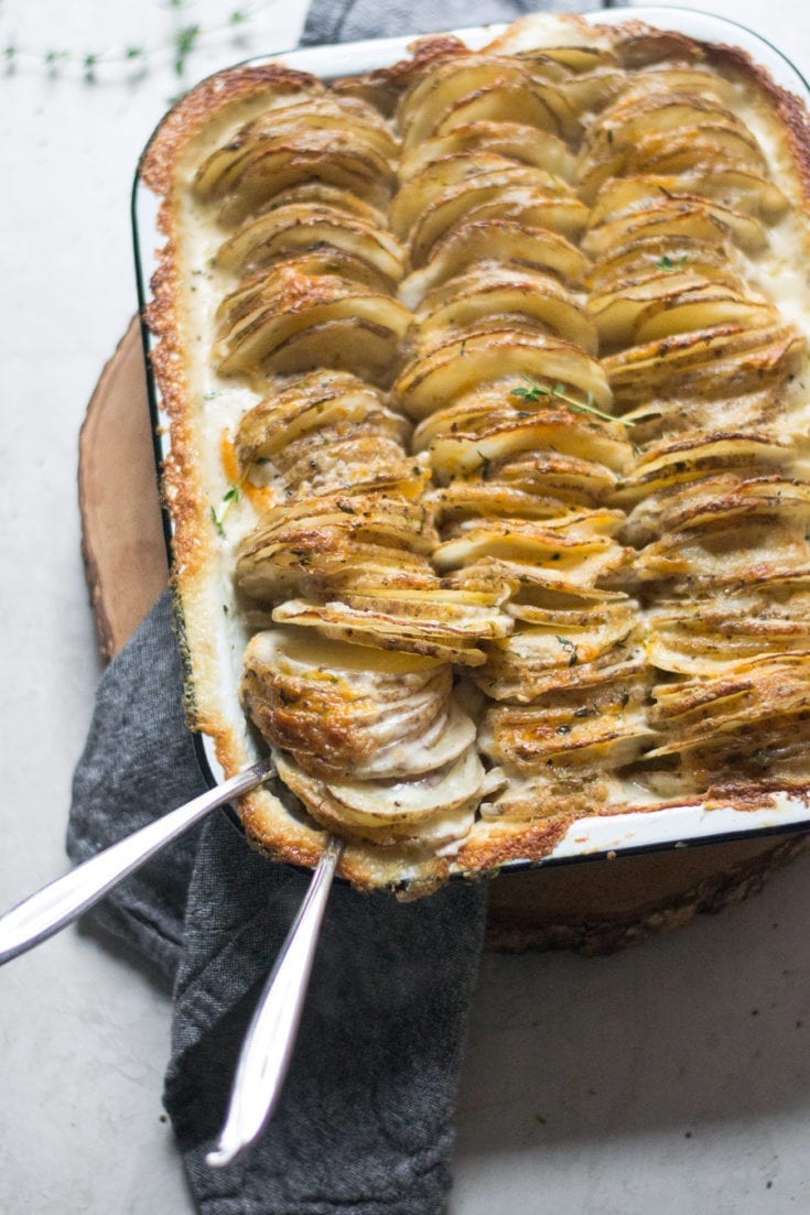 Easy Fancy Scalloped Potatoes - Sarcastic Cooking