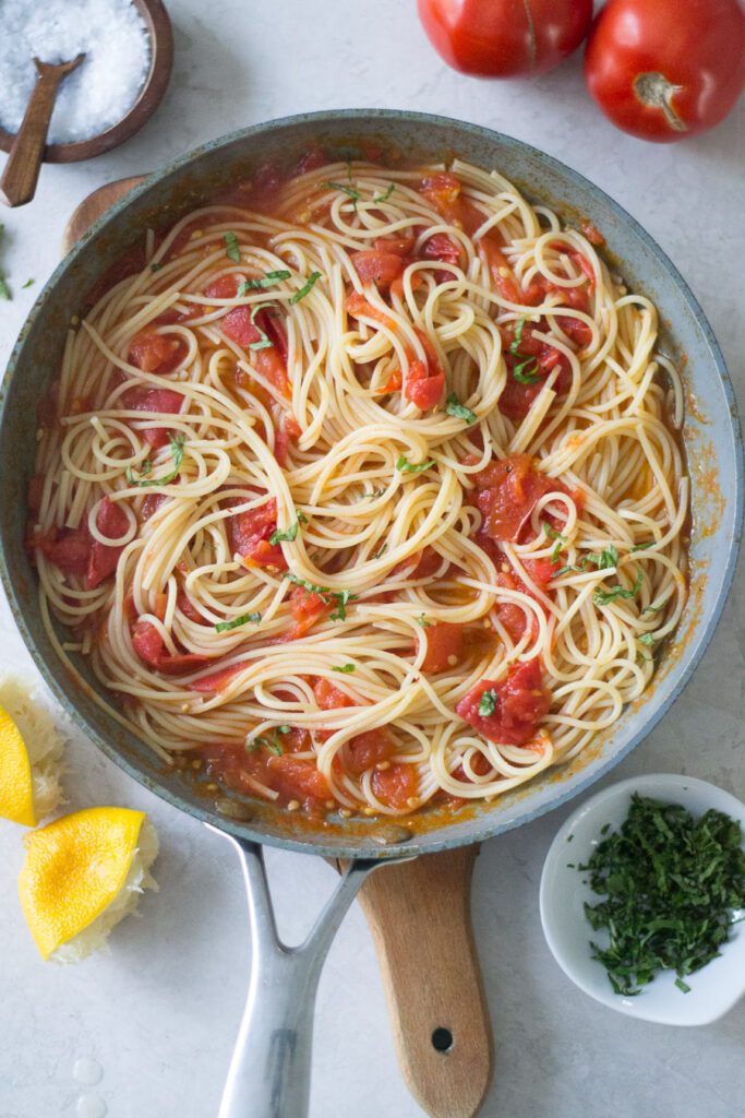 Fresh Tomato and Lemon Pasta - Sarcastic Cooking