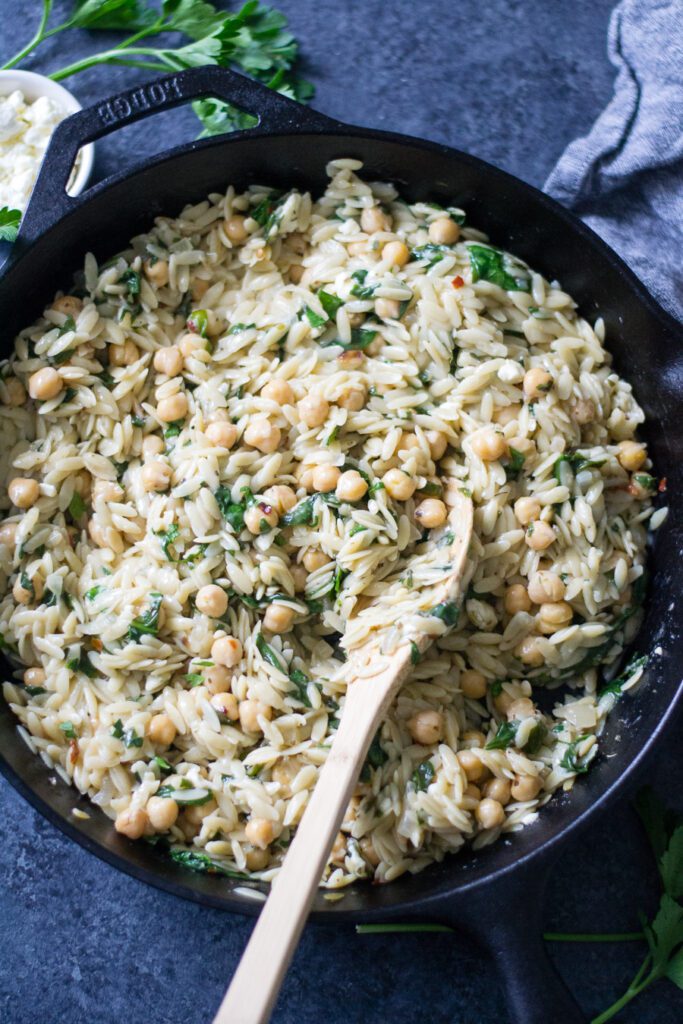 One Pot Creamy Chickpea and Spinach Orzo - Sarcastic Cooking