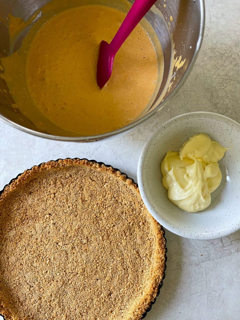 Marbled Pumpkin Cheesecake Tart - Sarcastic Cooking